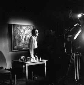 Duchamp films “Un Jeu d’Echec avec Marcel Duchamp.” | Toutfait Marcel ...